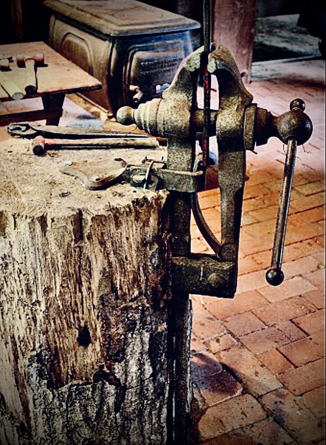 More vices than a blacksmith – Gloomy Forebodings